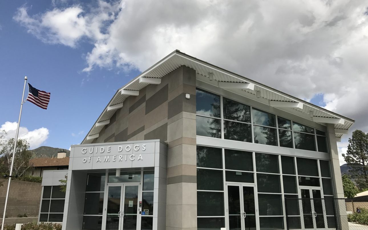 Campus Tours & Guest Speakers - Guide Dogs of America